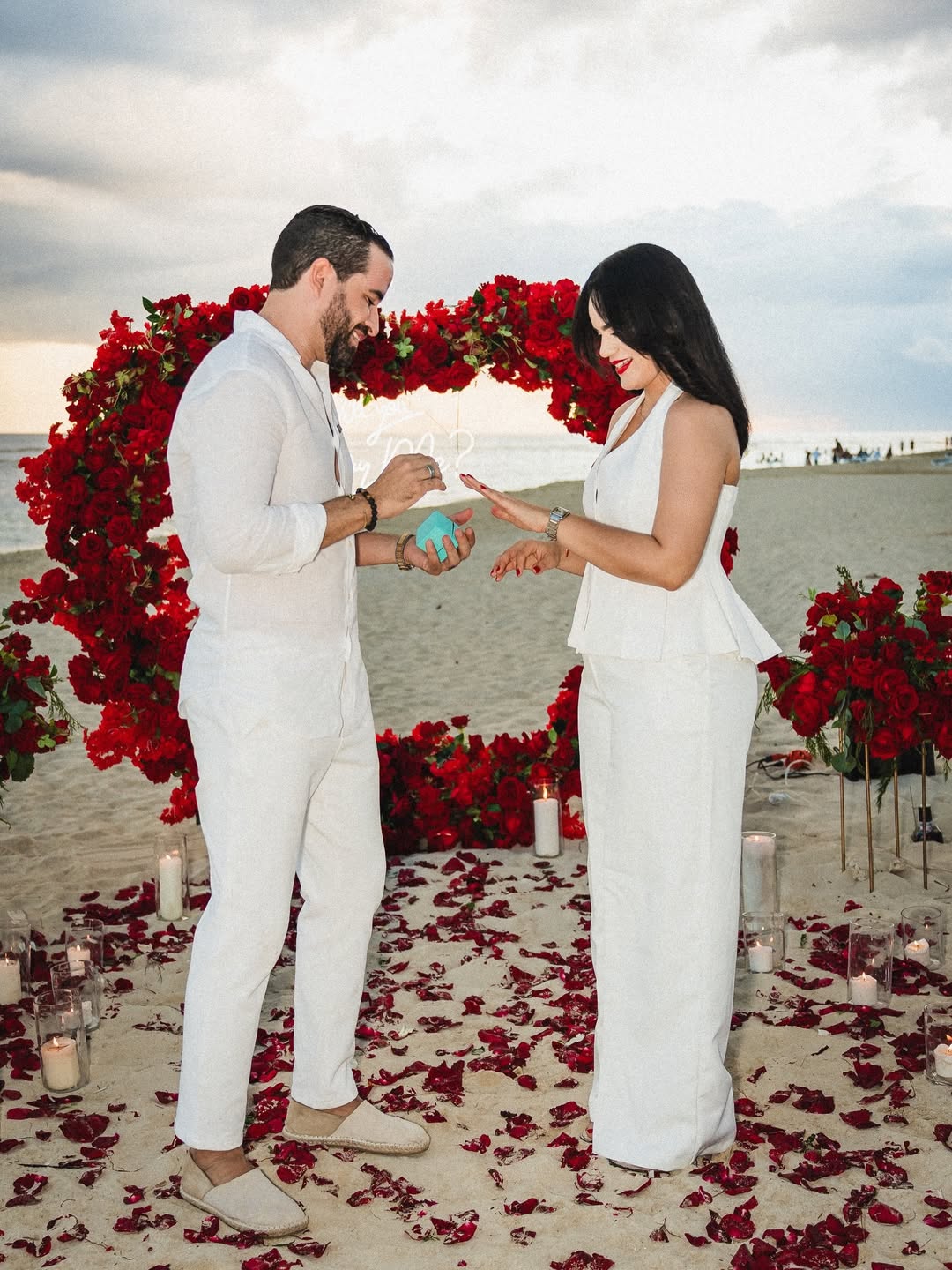 Romeo Santos y Prince Royce estrenan canción "Estocolmo"